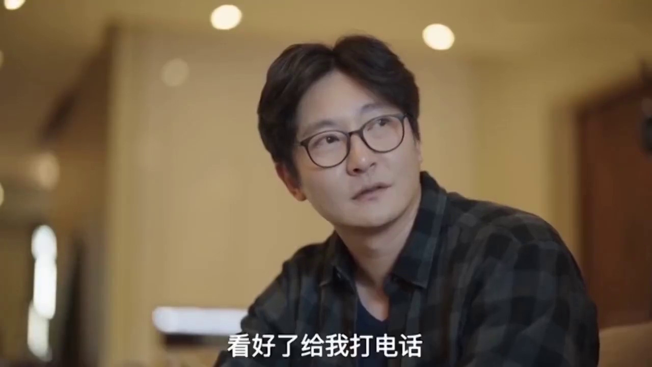 多年兄弟欠钱不还,借钱都是大爷,就差跪下恳求了