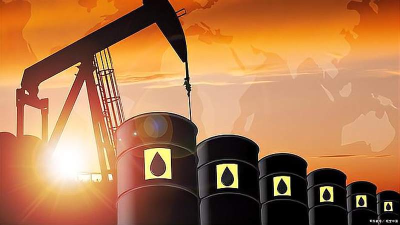 原油持续大跌,打压国内中下游市场心态