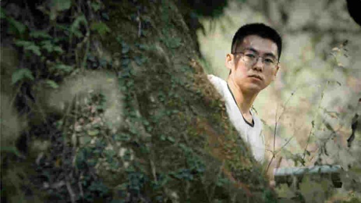 从助学贷款难以归还到走上舞台演讲,是什么成就了他