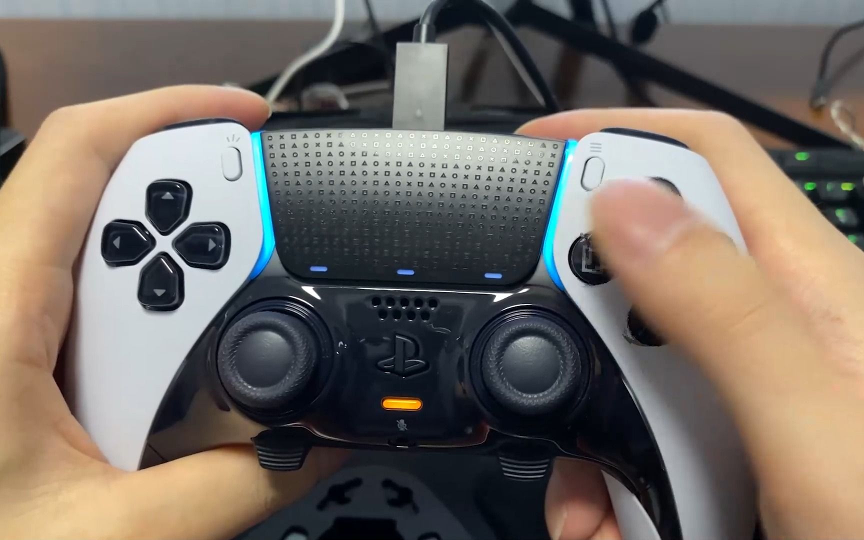 PS5 XBOX精英手柄吐槽 大厂手柄真的完美无缺?