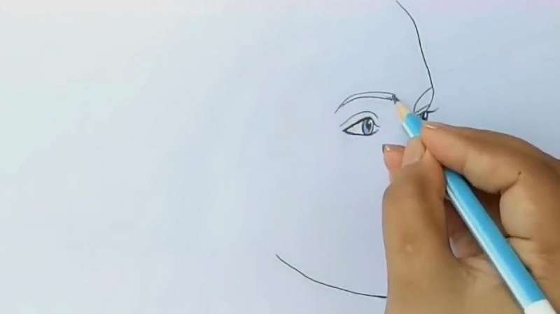 简单的素描人物绘画教程,喜欢绘画的朋友们不要错过呦!