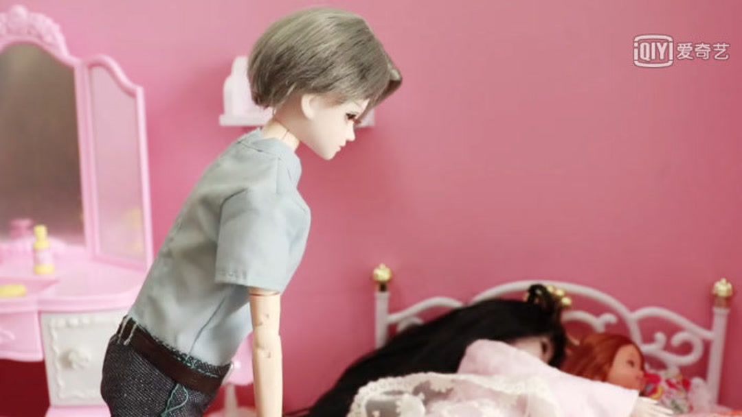 绒绒兔玩具:叶罗丽公主哄宝宝睡觉