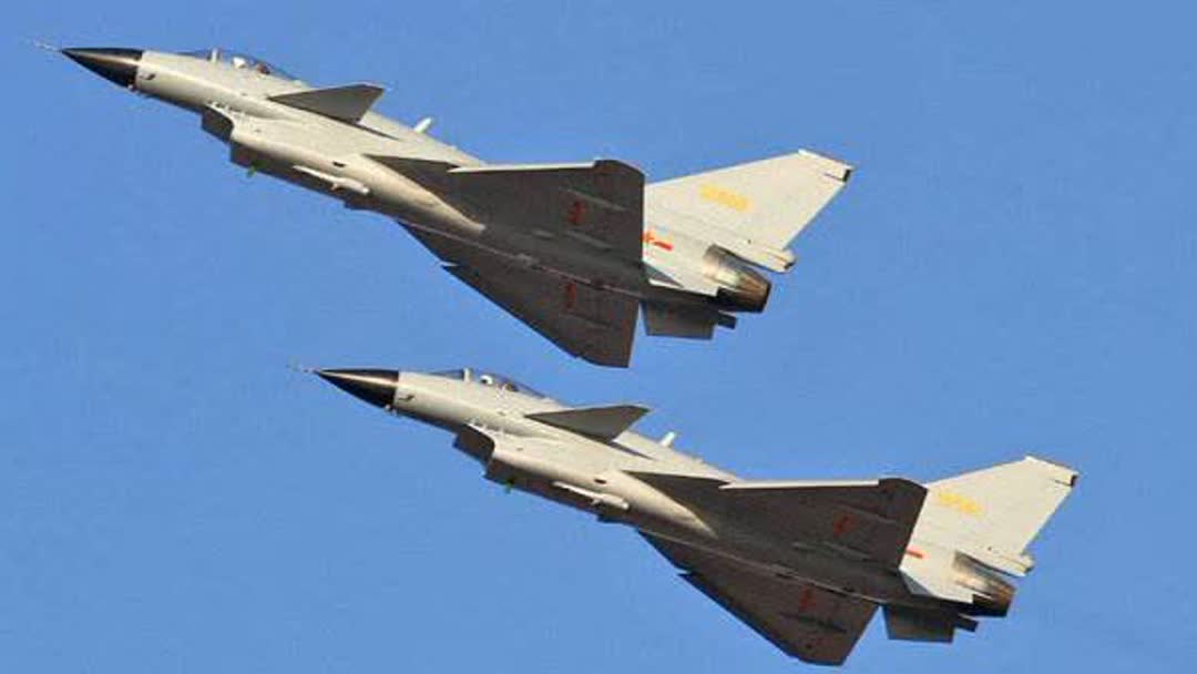 国防部回应“歼-10在香港近海拦截美巡逻机”