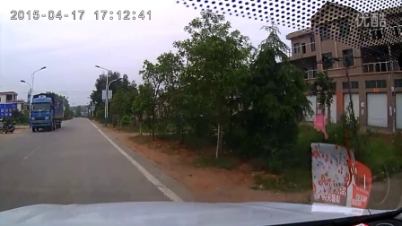 第一现场行车记录仪初建工!转角遇到猪!SB有种再走S形。