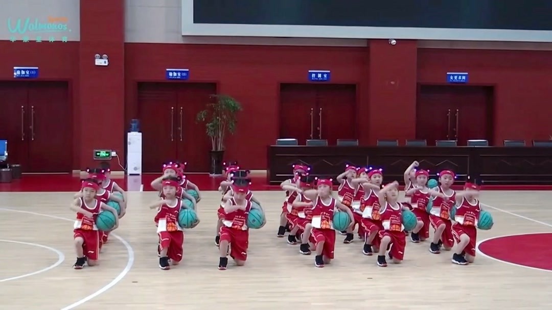 全国幼儿篮球操-幼儿园节目《红色篮球梦》