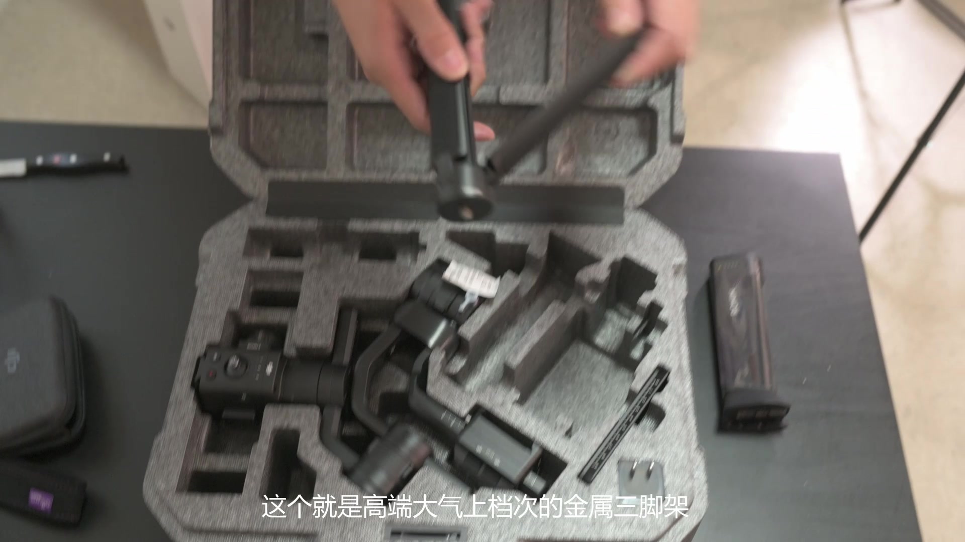 不务正业科研喵 美国百思买喜提大疆如影 S Ronin S 稳定器 假装开箱 ...