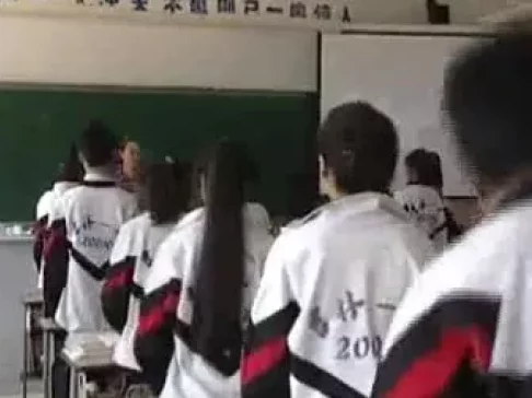 雨巷课堂实录 女老师