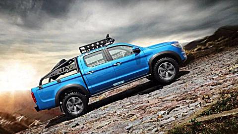 国产又推新款皮卡, 外观比福特猛禽还霸气, 配2.0T发动机
