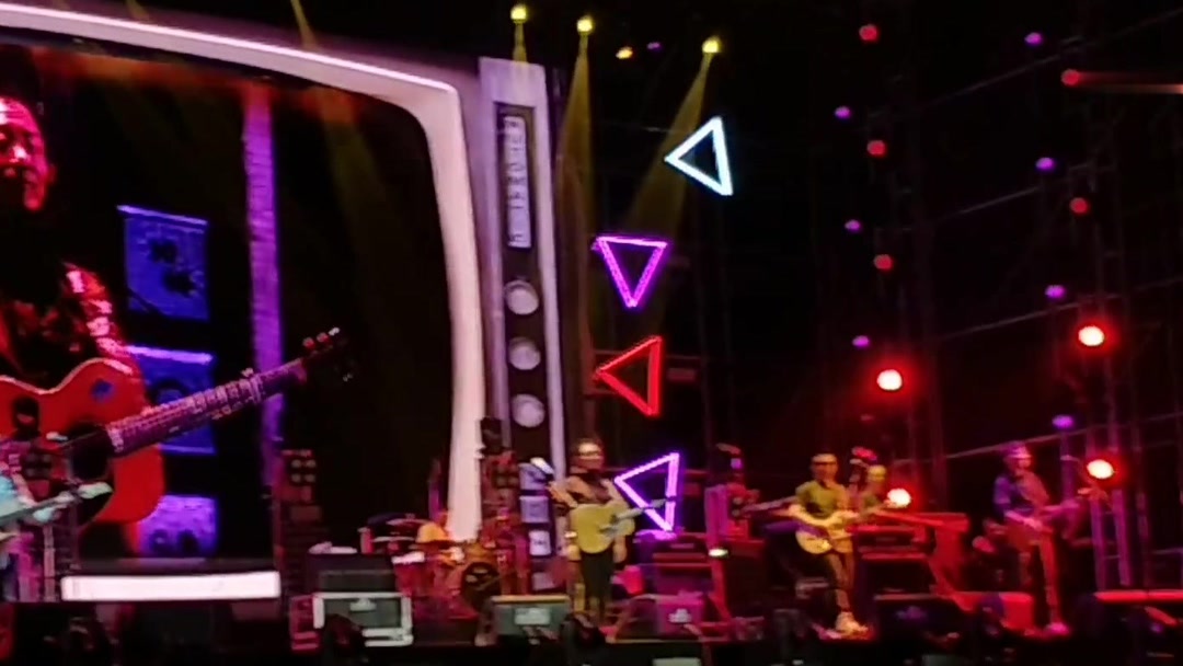 2018丰宁坝上草原音乐节-许巍演唱《旅行》