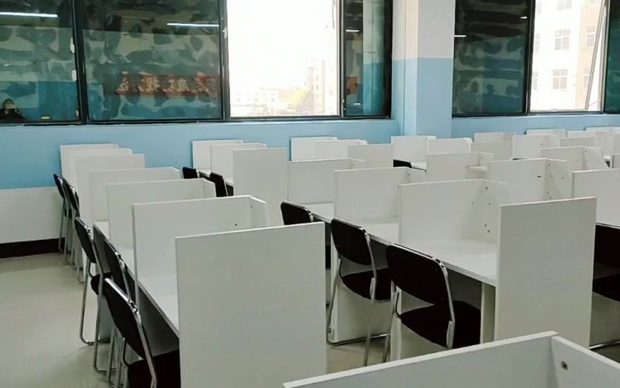 寄宿考研的多媒体教室大展示!