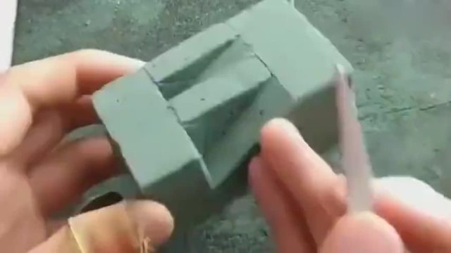 农村牛人发明:简单易学的鲁班凳,学会后制作几个放在家里