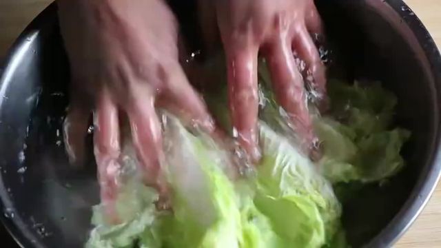 娃娃菜这样做太好吃了,下酒下饭,端上桌瞬间就抢光,太香了