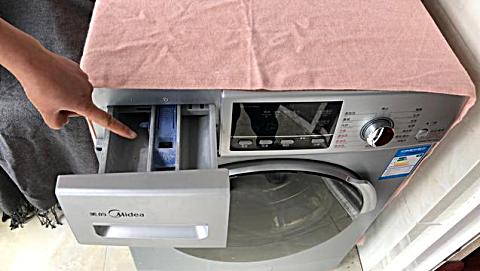 用了10年才知道, 洗衣机上洗涤剂盒子的使用方法, 看完大开眼界