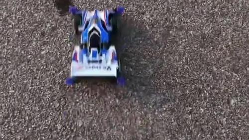 动漫中的赛车很听话,可是我的车为什么这么随意,就不能接受控制吗?