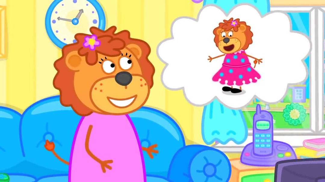 狮子家族---小狮子在看电视的导购节目