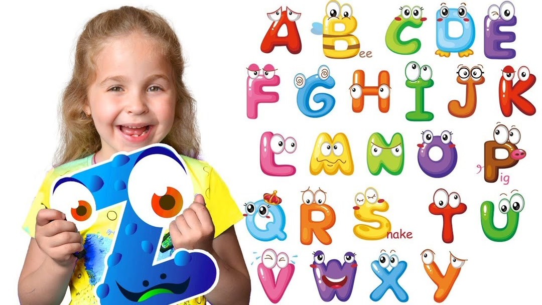 小萝莉教大家一起认识26个英文字母的游戏!