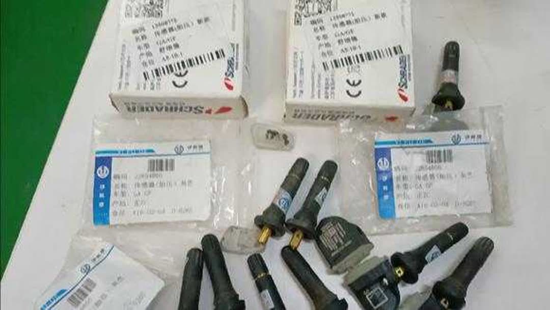 原厂正品胎压传感器不到半年就坏了。