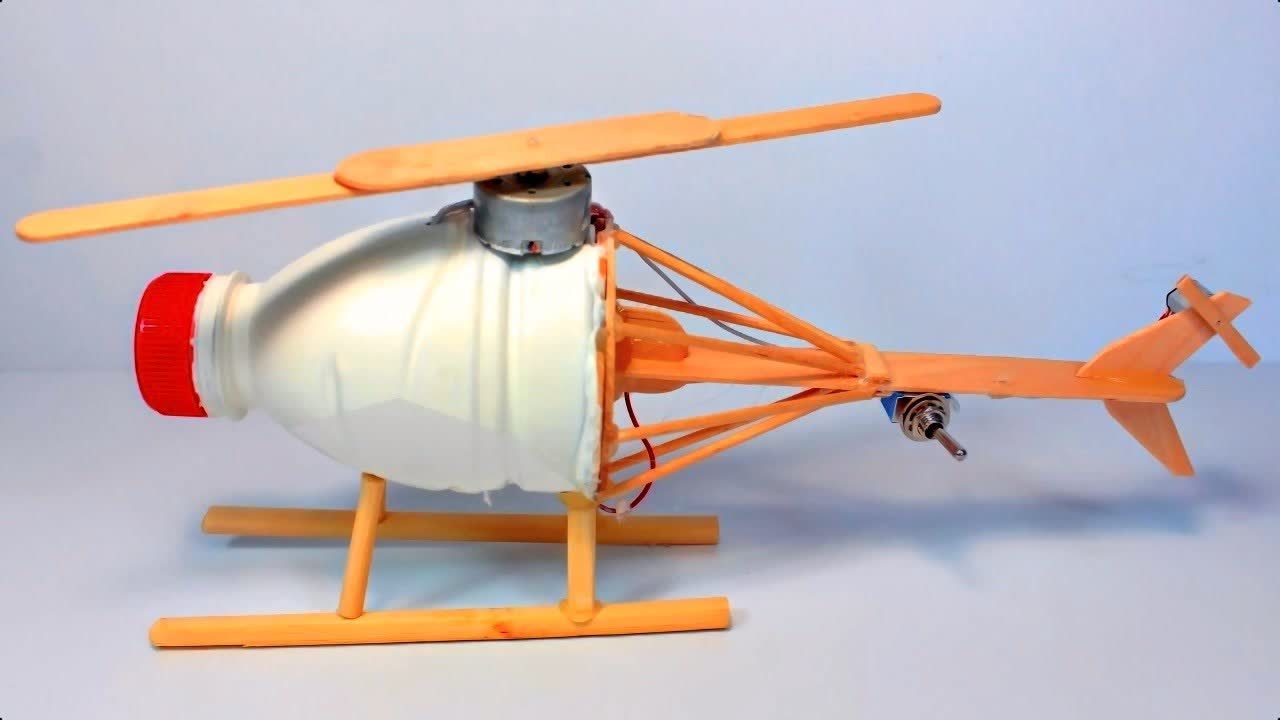 DIY实验室:如何制作迷你电动直升机,放个电池就能飞!