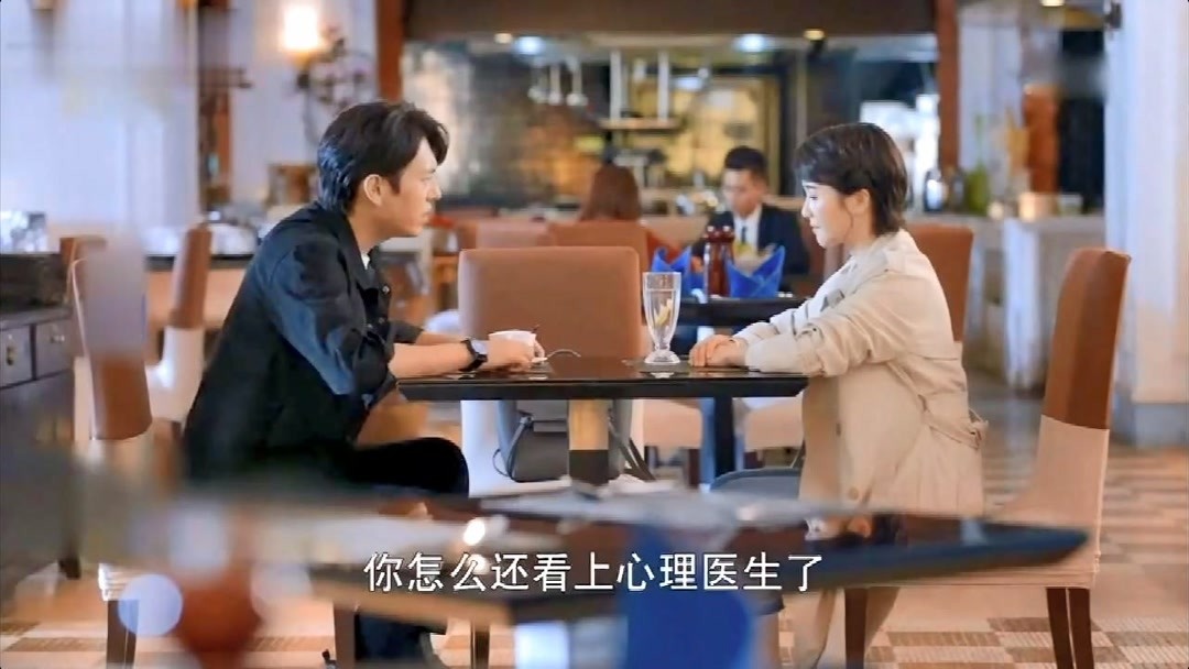 如果岁月可回头:靳东发现左小青的秘密,左小青崩溃,靳东听懵了