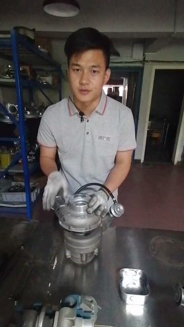 今天又来送修了一个涡轮增压器