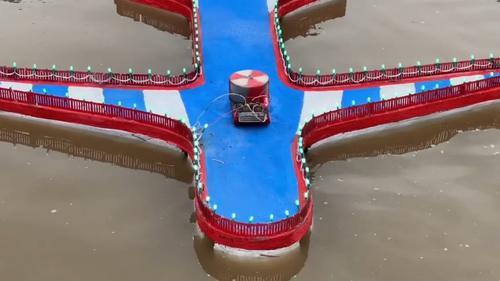 牛人设计建造一座飞机造型水利发电枢纽(14)#解压 #野外建造