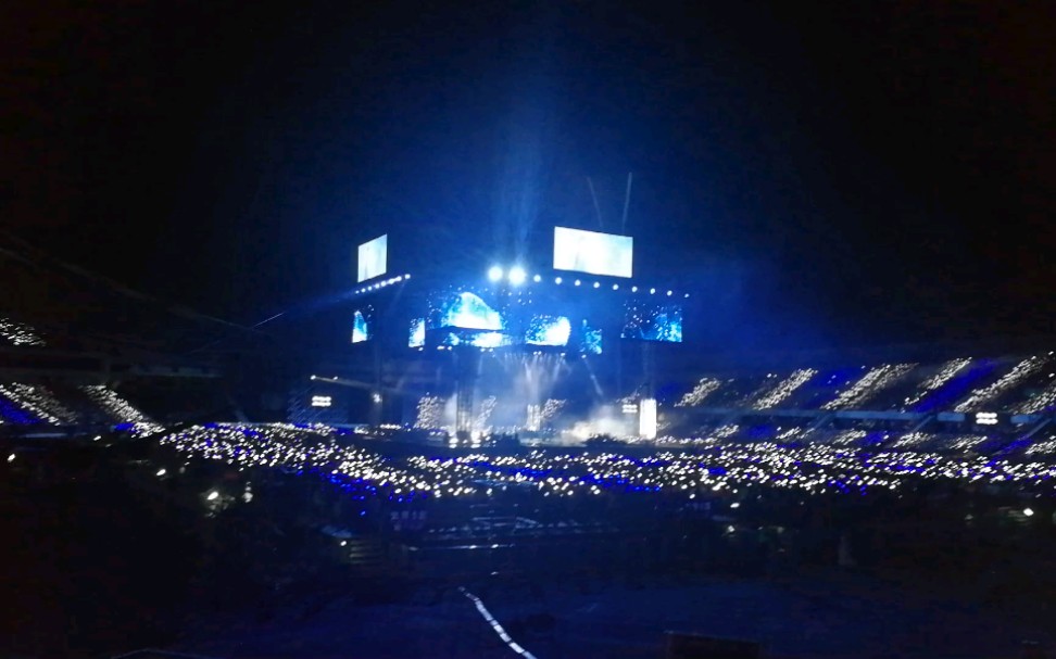 【华晨宇】新世界【2019.11.16华晨宇火星演唱会】