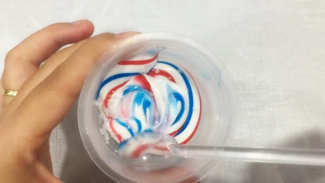 无硼砂无胶水,家中两种材料自制史莱姆,柔韧性和拉伸性都不错