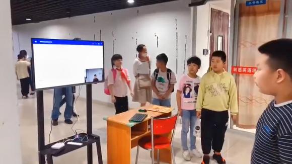 培训托管小饭桌人脸识别签到考勤系统 签到消课