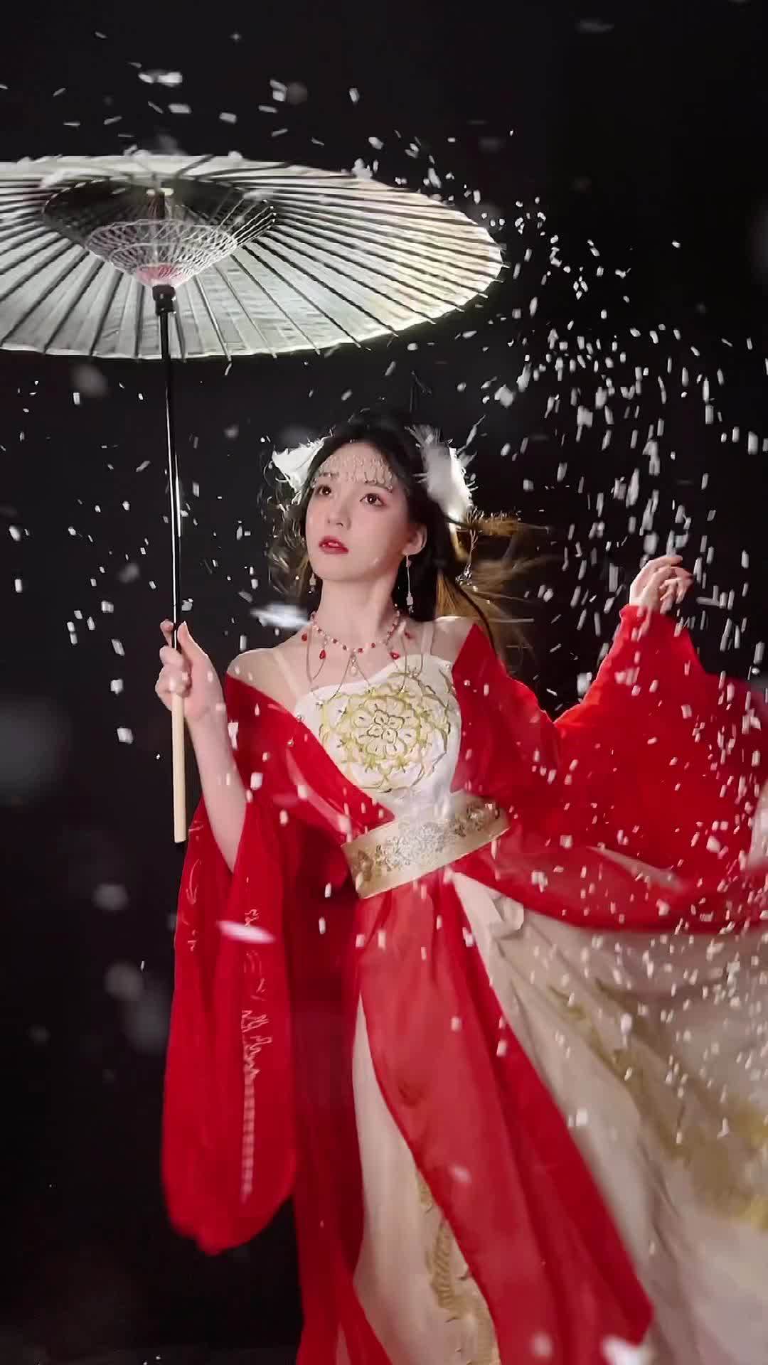 月落乌啼霜满天¨