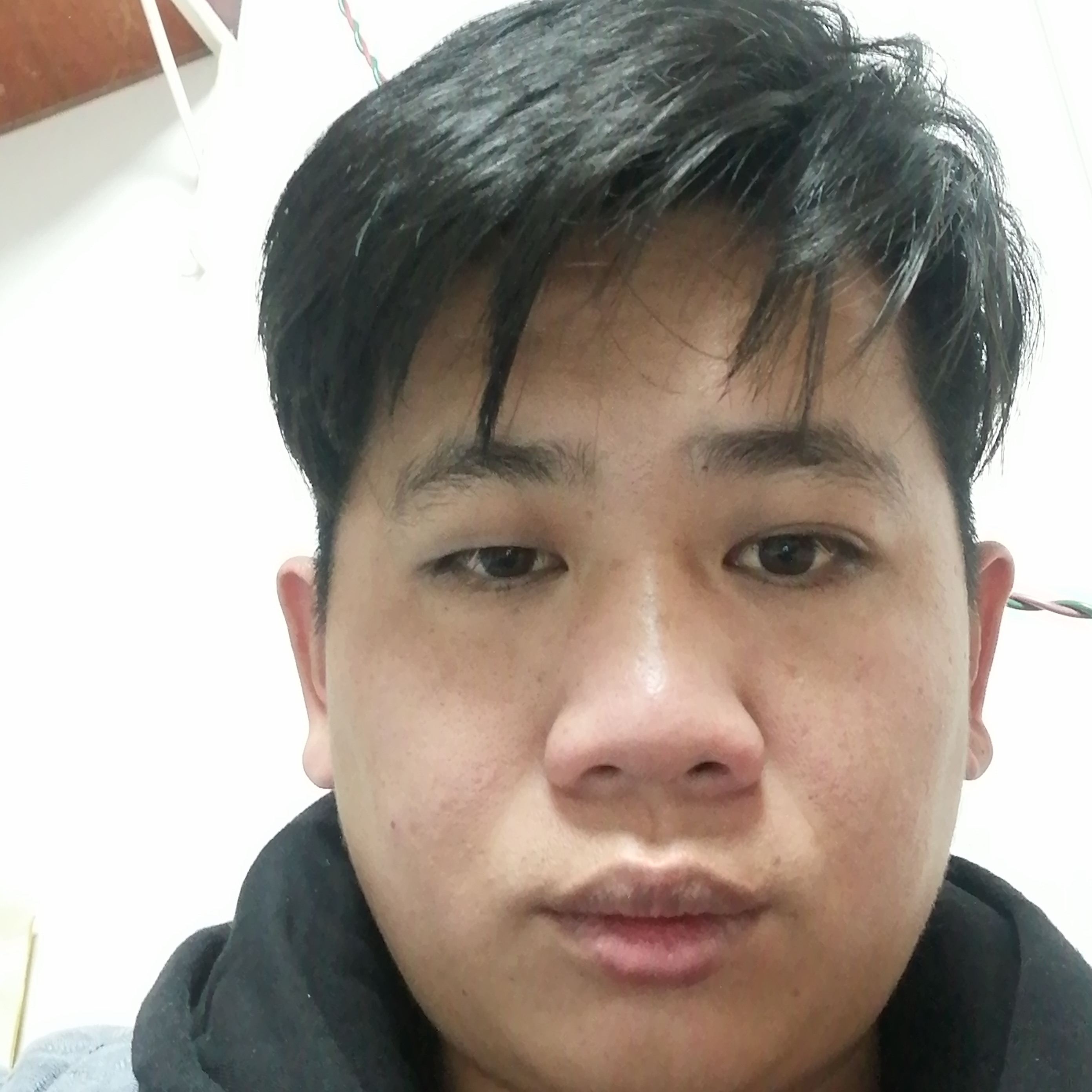 广东安装小哥黄膺川 