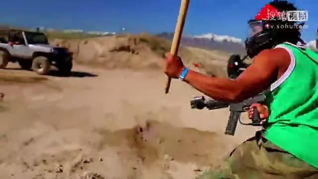 国外真人CS火爆现场!超震撼场面令人向往