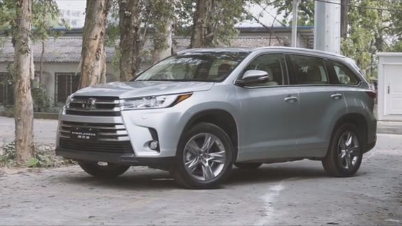 国产最牛中型SUV,4.5秒破百油耗1.8L,汉兰达直接不敢吭声!