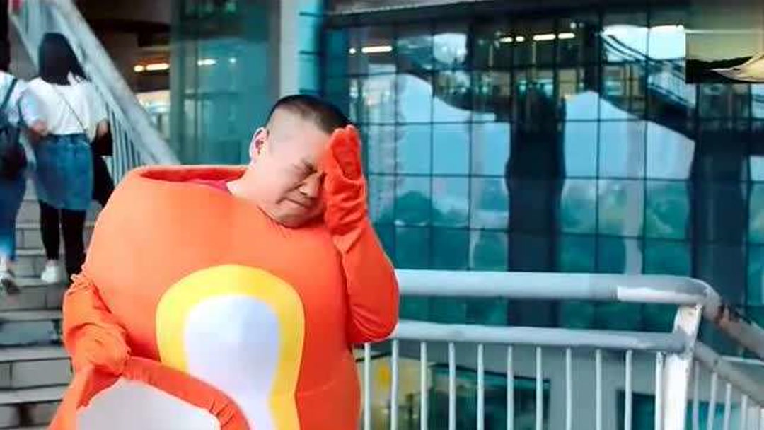 《从你的全世界路过》岳云鹏还是如此幽默!