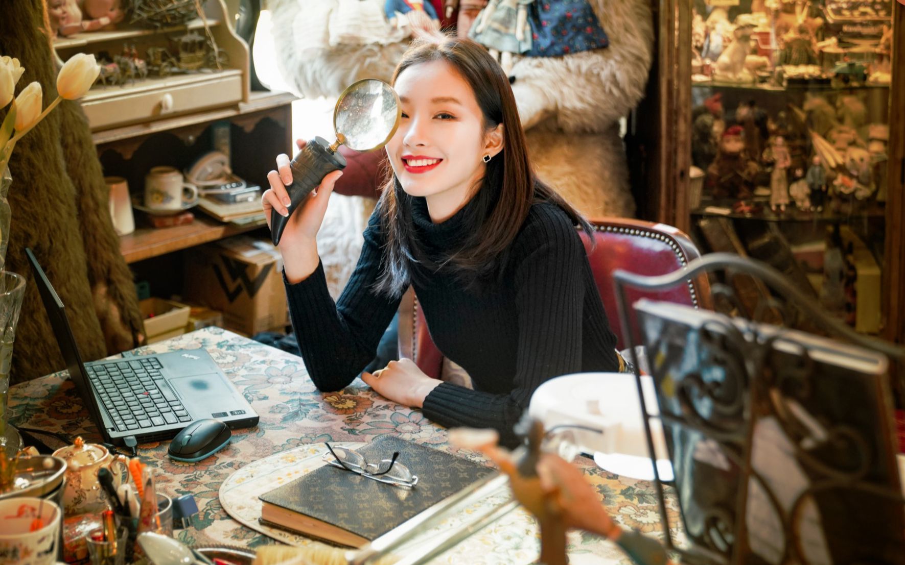 理想家/Home+老厂房里的小芳亭———探店尝试与古董家具在装修中...