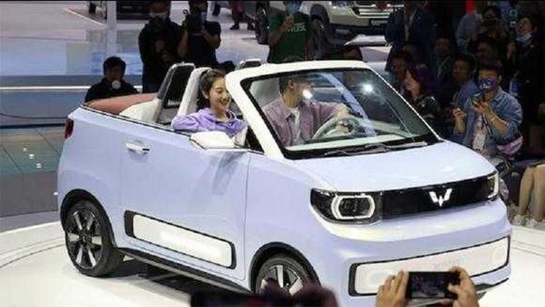 年轻人的第一辆敞篷车,五菱宏光MINIEV敞篷版亮相