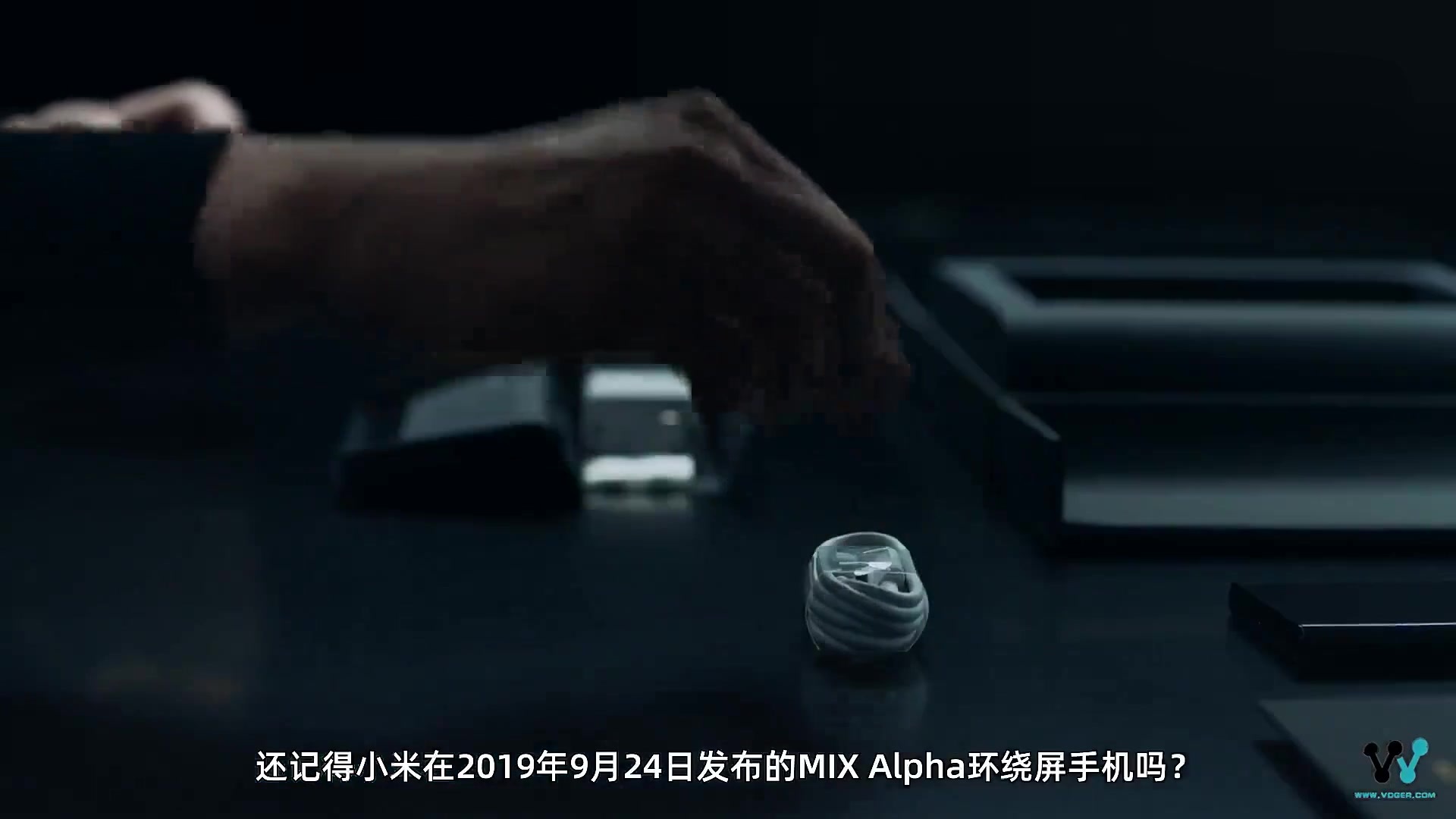 神似小米MIXAlpha,三星最新环绕屏手机专利曝光!