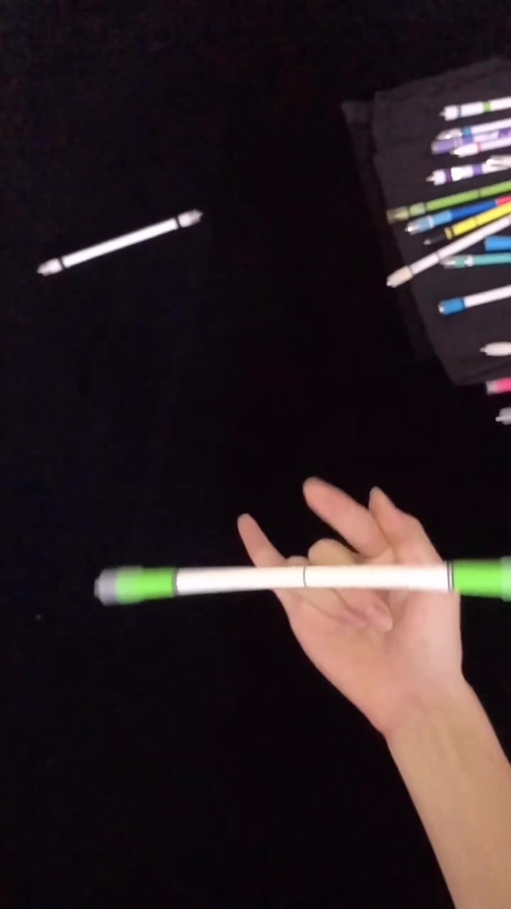 辰辰转笔教学,超级炫酷,学到就是赚到