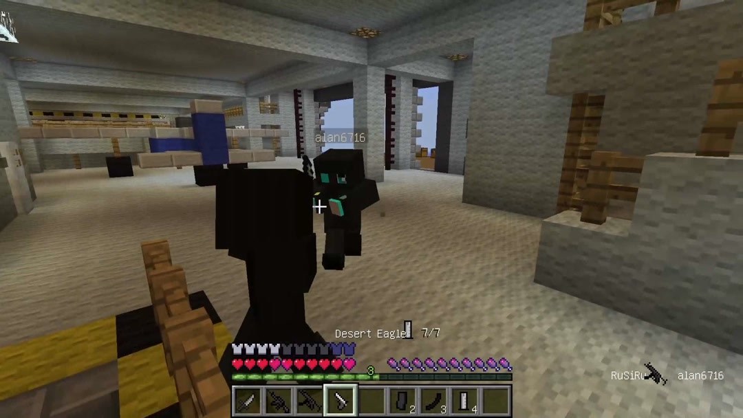 我的世界 小刀对战AK47,谁会赢