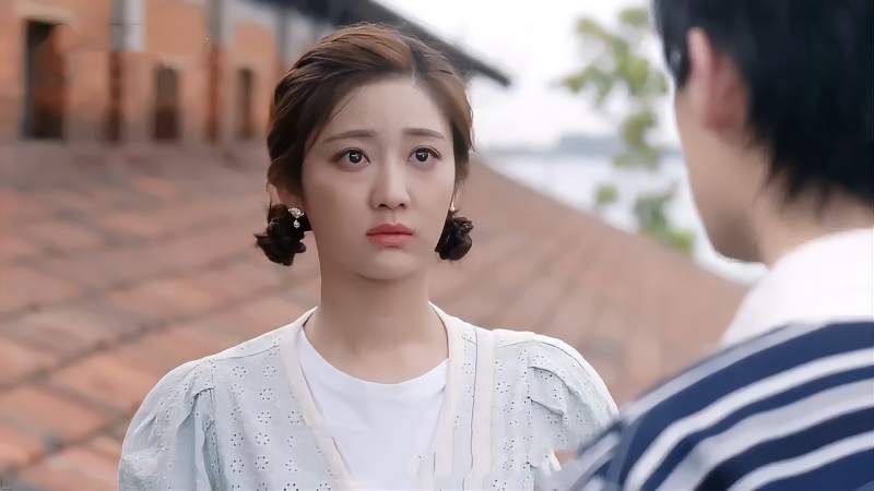 甜剧:女保镖刚和总裁分手,怎料他就做出狠心决定:你真这么恨我