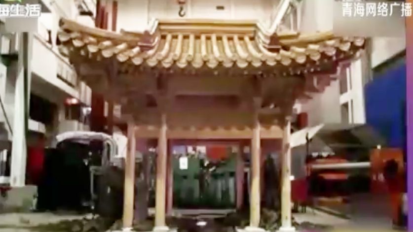 故宫模型在模拟10级地震中岿然不倒,把老外看呆了