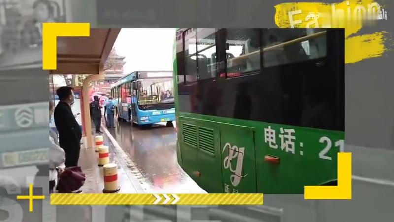 临汾厦门金旅纯电动公交车进出站小合集