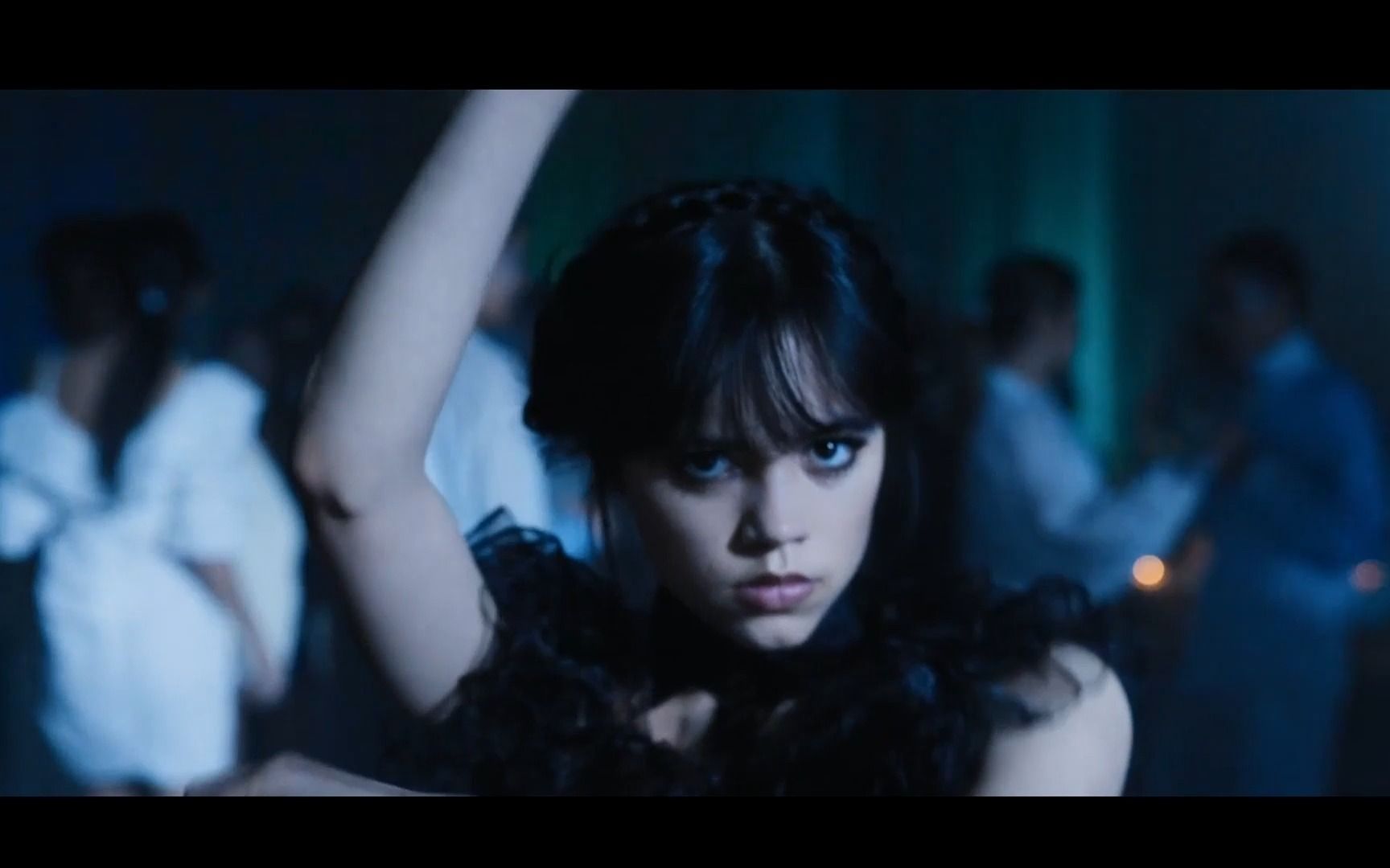 超热美剧《星期三》完整版解说,63分钟带你看完整部剧