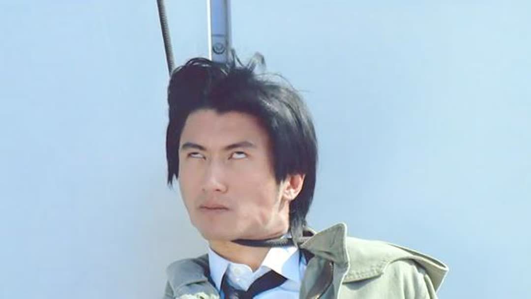 让演员差点丧命的镜头:谢霆锋被勒到窒息,成龙高空摔落头骨碎裂