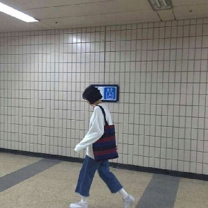 灼灼影视 
