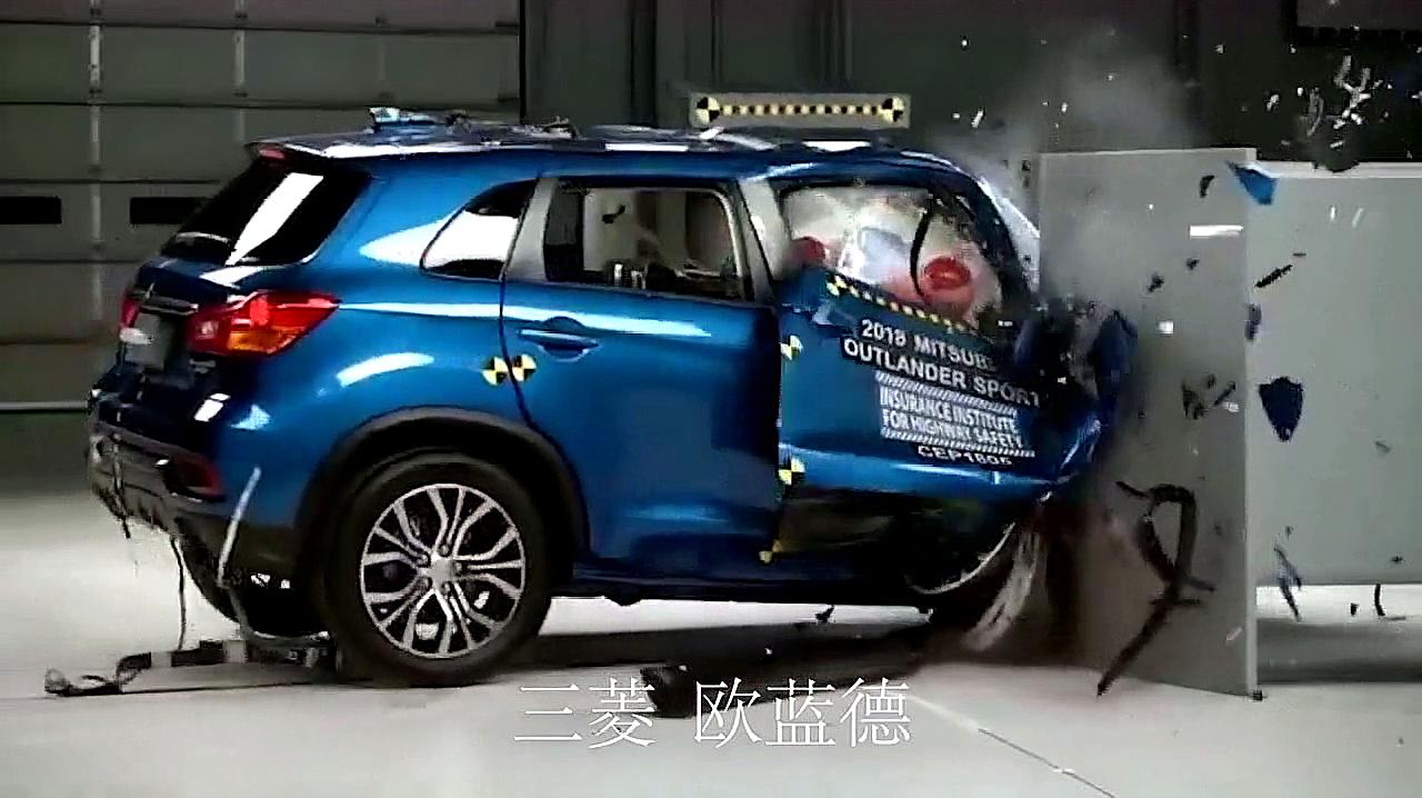 小型SUV碰撞测试,会有什么状况?真好奇