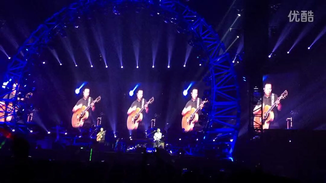 许巍 - 此时此刻 2014 巡回演唱会南京站 - 蓝莲花