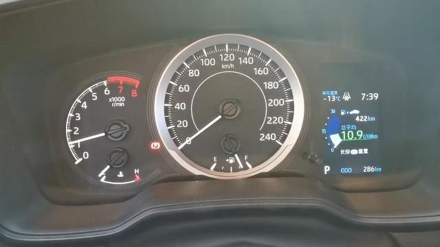 丰田卡罗拉启动后水温一直在零度以下,新手司机不敢起步走!