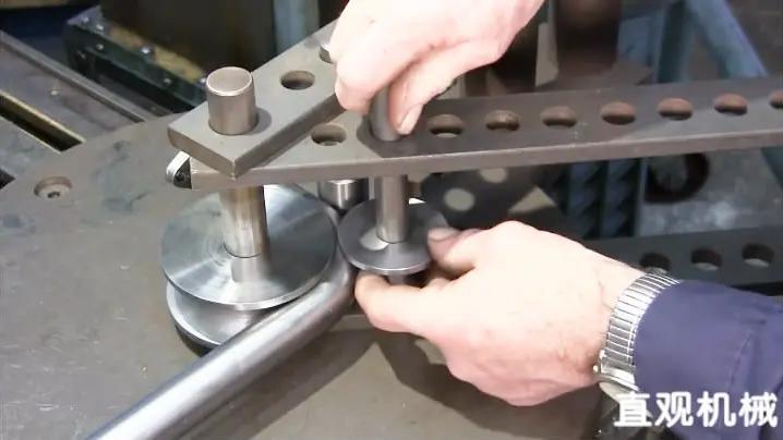 大叔自制弯管机,折出来的件很漂亮