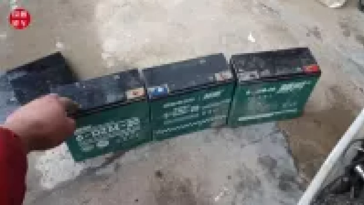 长知识了,电动车更换电瓶,只要一个电子秤就可知道电瓶质量如何