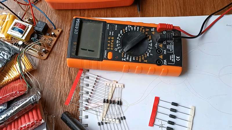 电路基础知识,初级学员认识二极管,